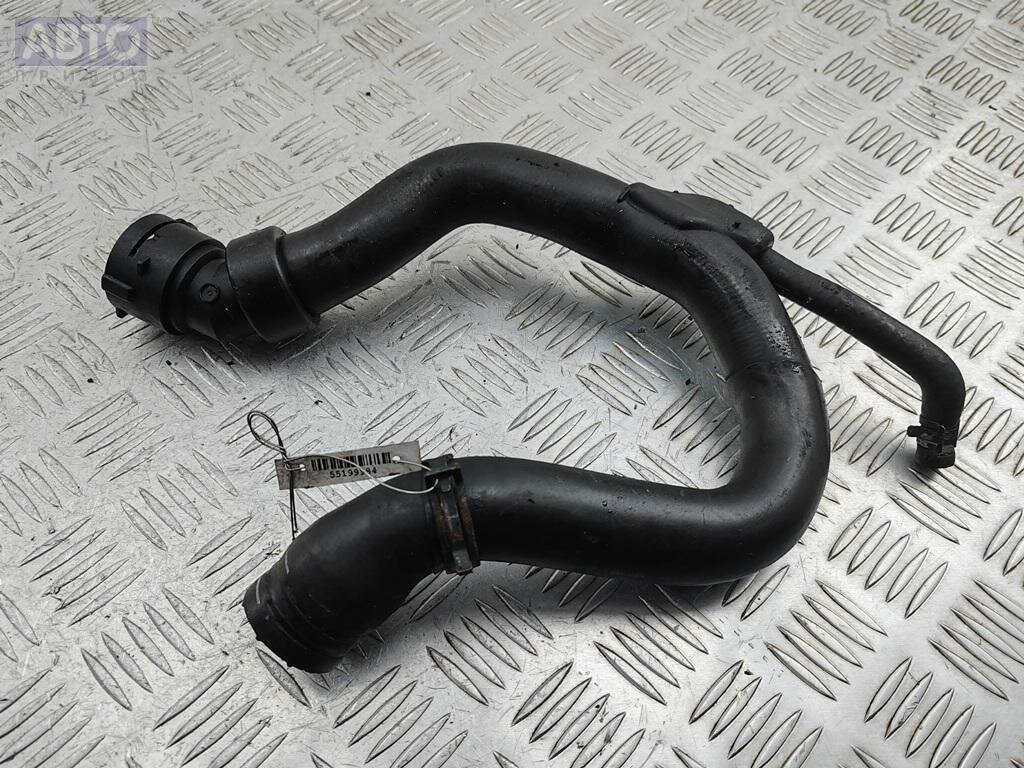 Патрубок радиатора Audi A6 C5 (1997-2005)