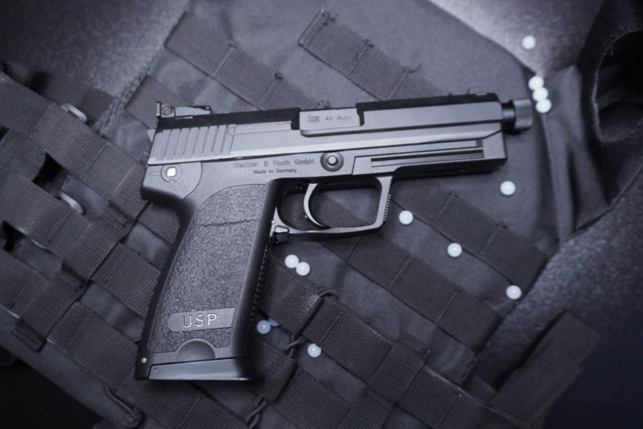 Гидробольный Орбиз Пистолет HK USP JIEYING - автоматический, стреляет водяными мягкими гелевыми пулями, черный