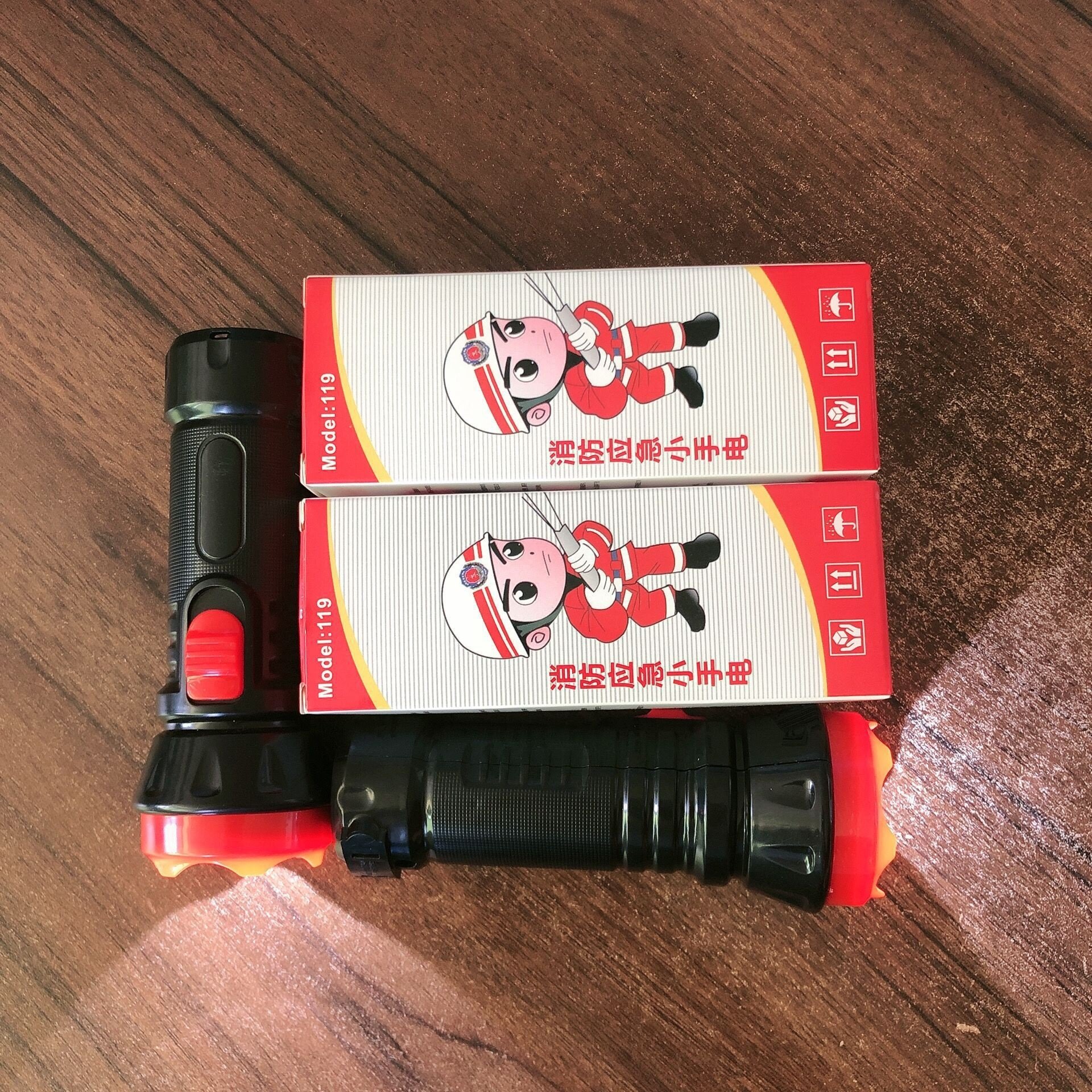 Sosen светодиодный мощный светильник, бытовой перезаряжаемый фонарик, сильный и слабый, двухскоростной, ручной, для