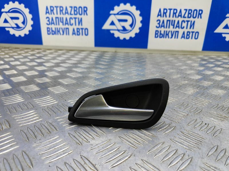 Б/У Ручка двери задней внутренняя левая Ford Focus 3 / Форд Фокус 3 1.6 PNDA 125 Л.С. универсал 2012