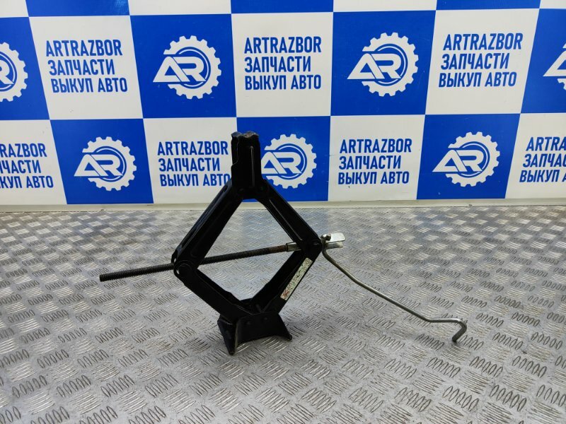 Б/У Домкрат Renault Duster HS / Рено Дастер HS 1.6 K4MA606 102 Л.С 2013