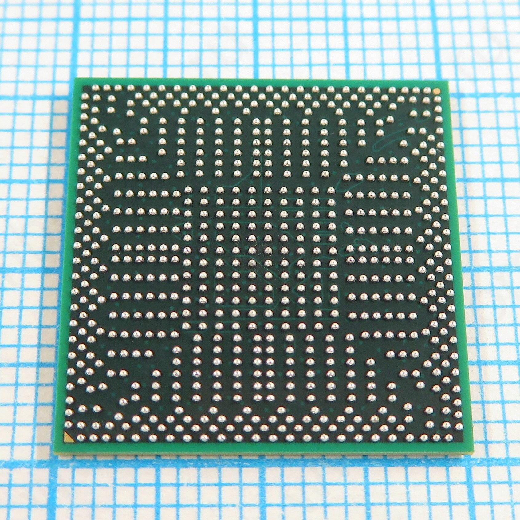 SR17E DH82HM86 - Platform Controller Hub(PCH) — фото 1