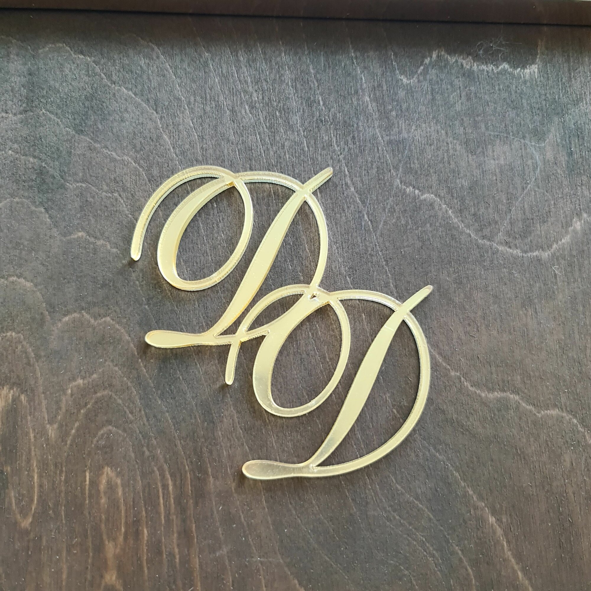 Топпер с Вашими инициалами на свадебный торт/ на заказ, золотой зеркальный акрил, молодоженам, на свадьбу