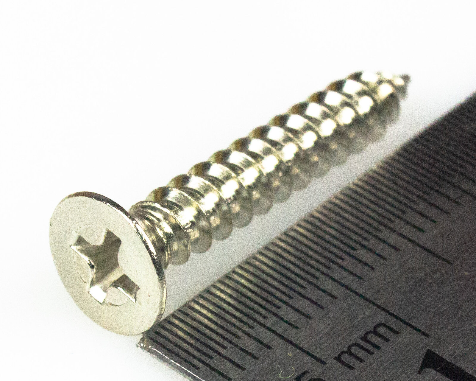 Саморез для гитарных бриджей HOSCO TS-08N (4 х 25 мм), никель