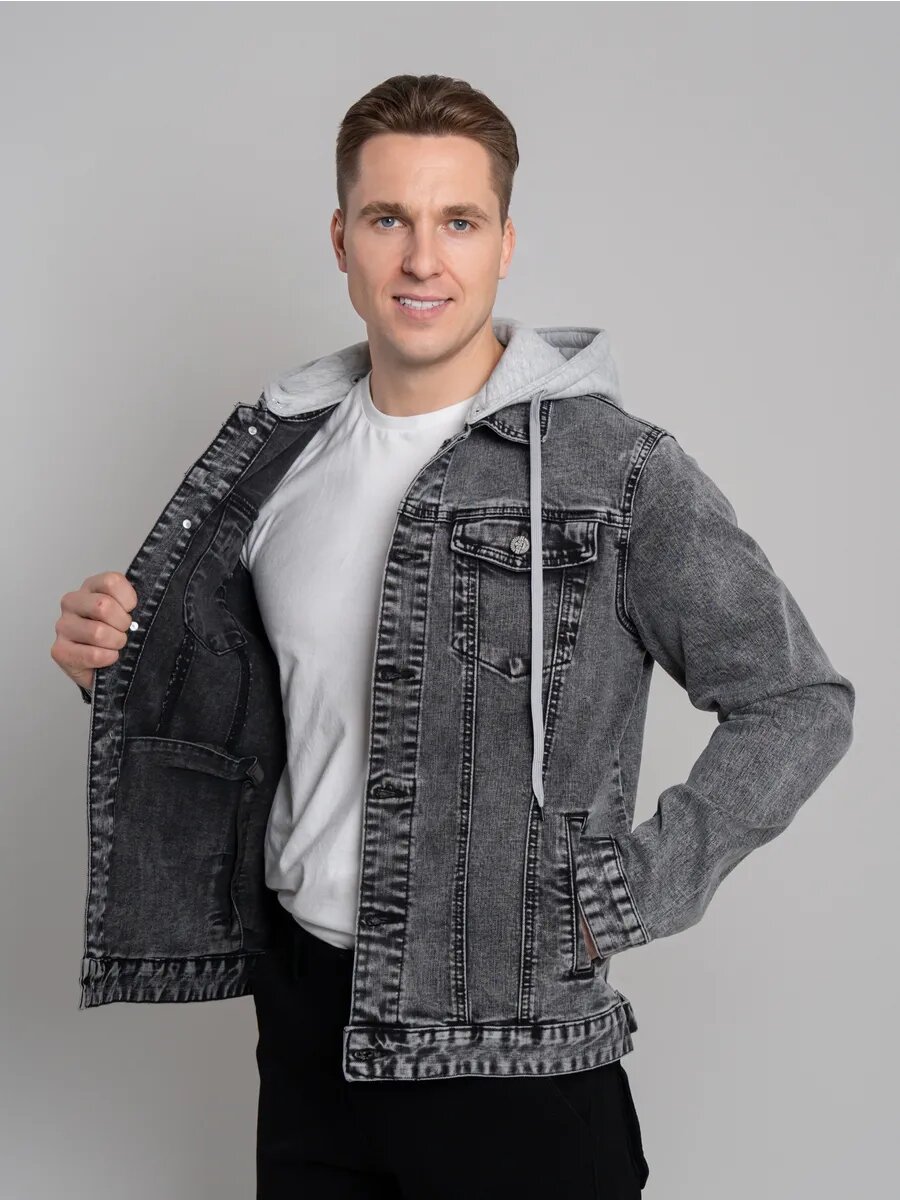 Куртка джинсовая