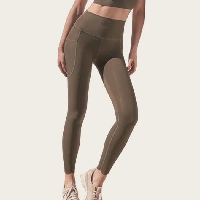 Костюм спортивный