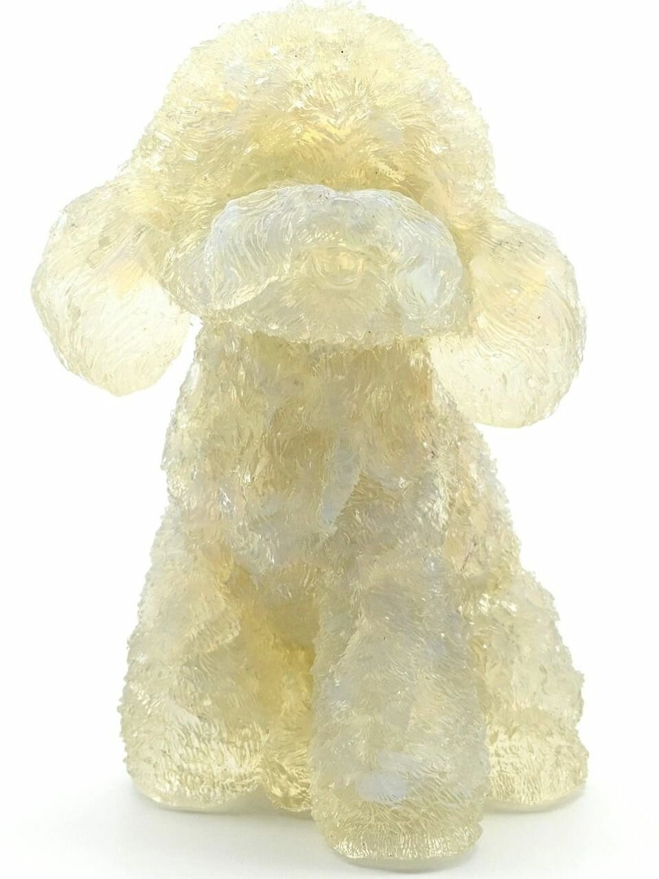 Фигурка из галтовки лунного камня и смолы Пудель