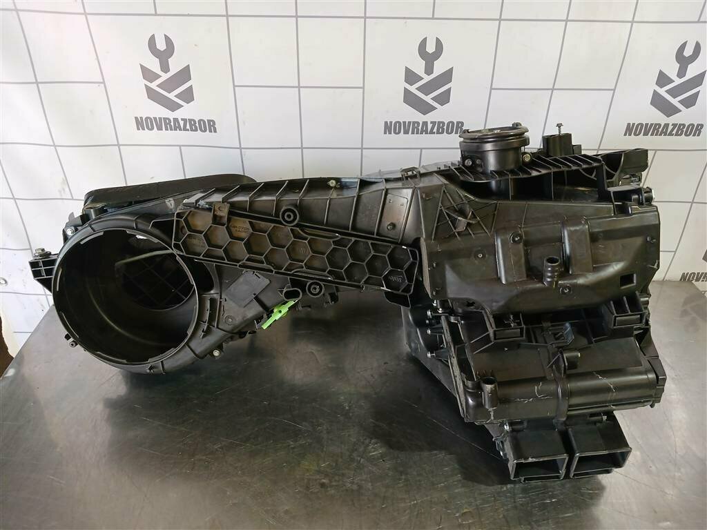 Корпус отопителя Skoda Octavia A5 1Z 04-13