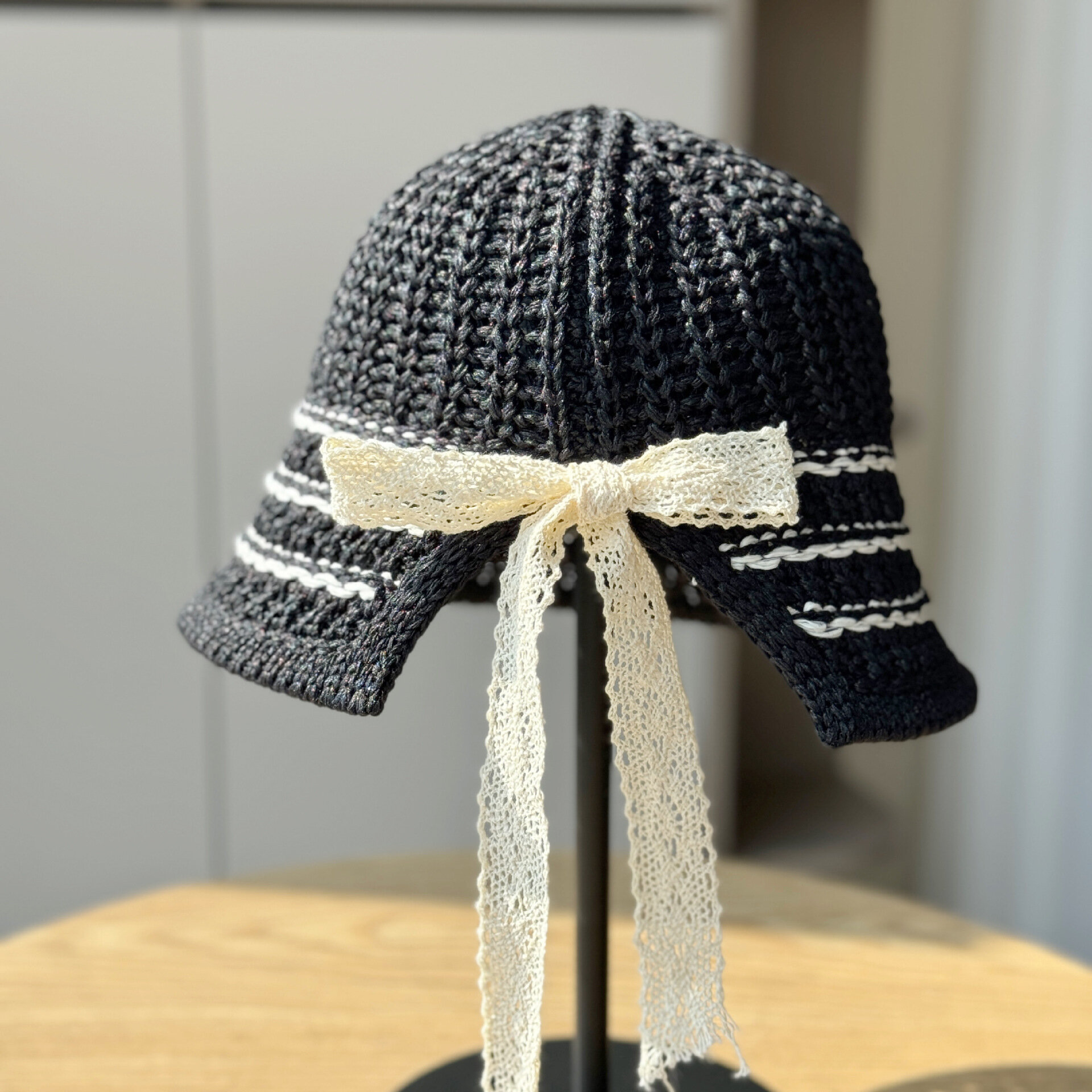 Корейская стильная тонкая плетеная модная рыбацкая шапка для женщин весной и летом, маленькая повседневная универсальная вязаная шапка-тазик, открывающая лицо