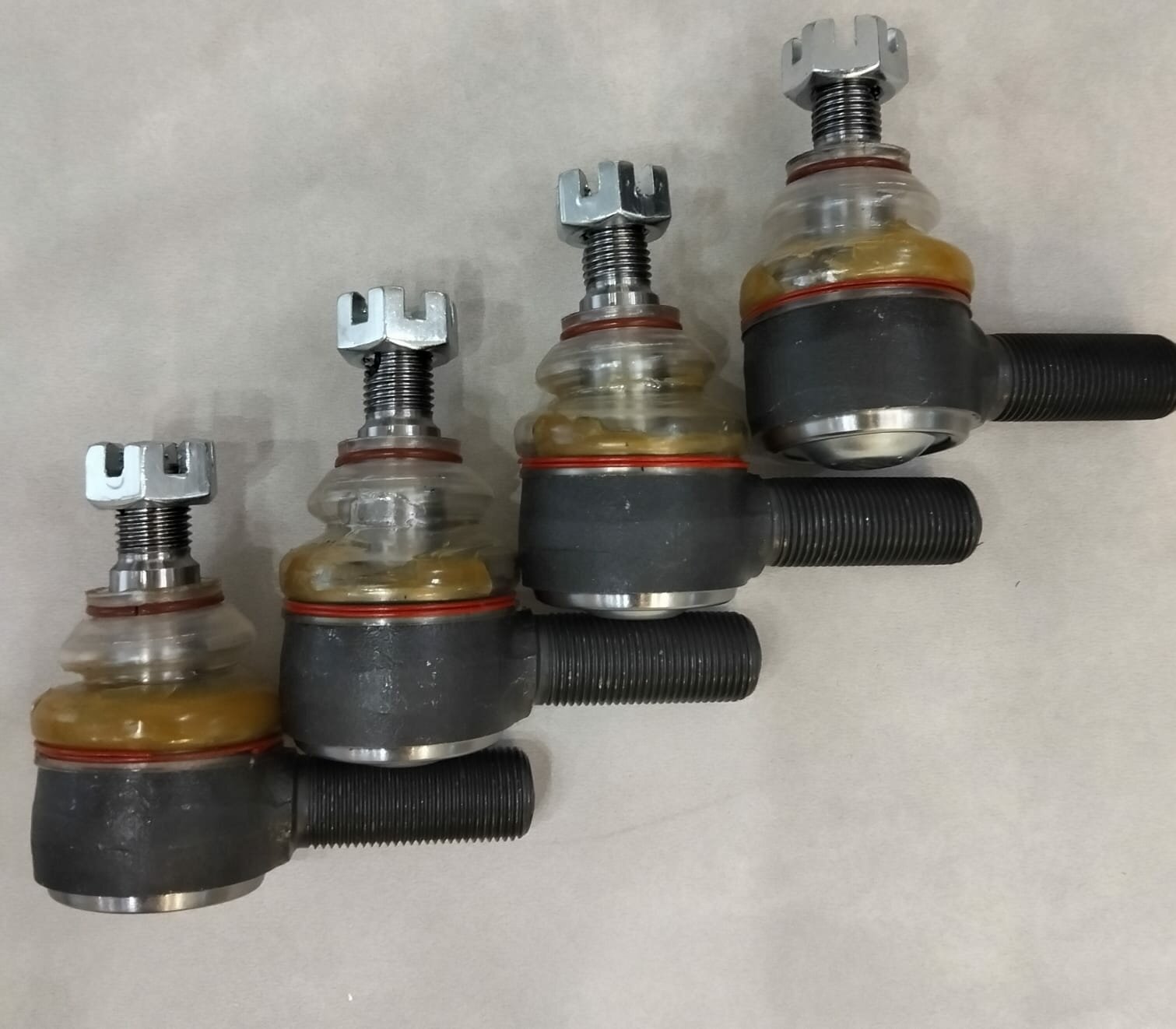 Рулевые наконечники УАЗ 4шт 4693414056 РэдБтр УАЗ Hunter, 452 (Буханка)