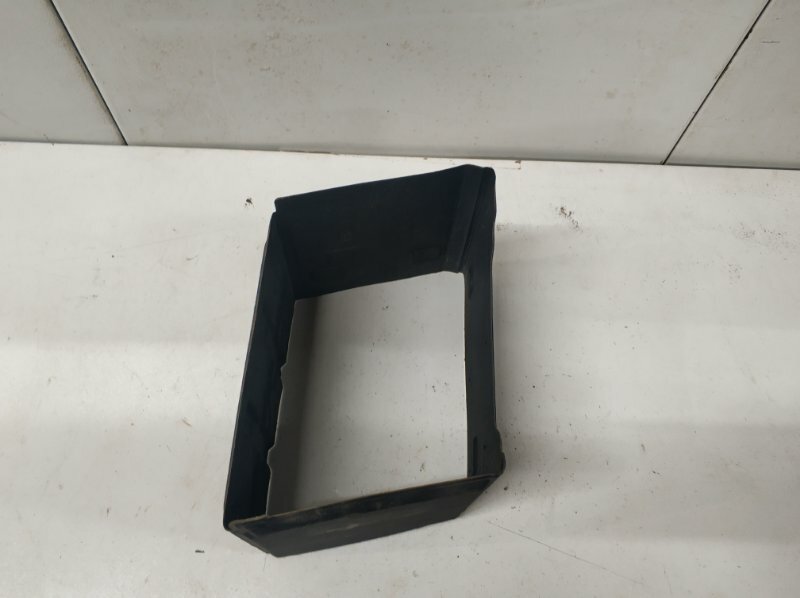 Б/У Аккумулятора, Хендай Солярис, Киа Рио 3 Чехол Hyundai Solaris 2010-2017 1, RB 58432 Hyundai-KIA арт. 371121J890