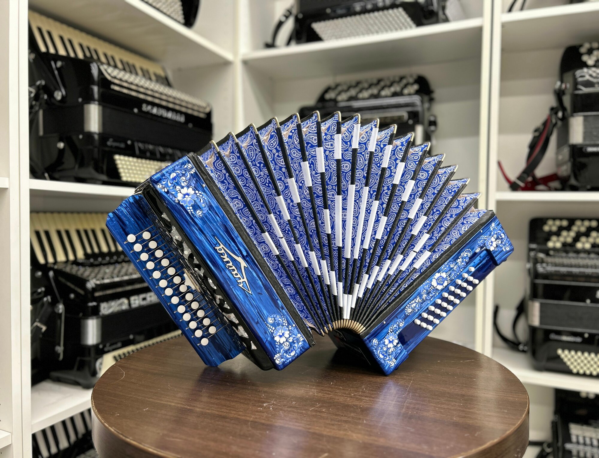 Гармонь заказная "Шуйская" SZ51XL СИ мажор