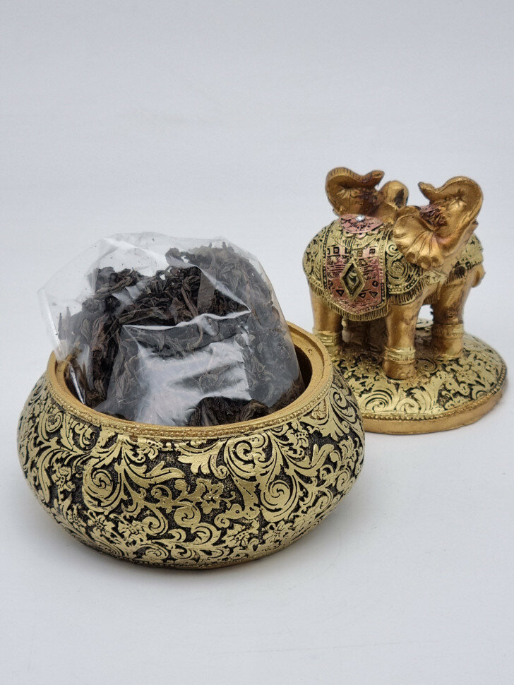 Чай черный ручной сбор 20гр в шкатулке со слоником круглая