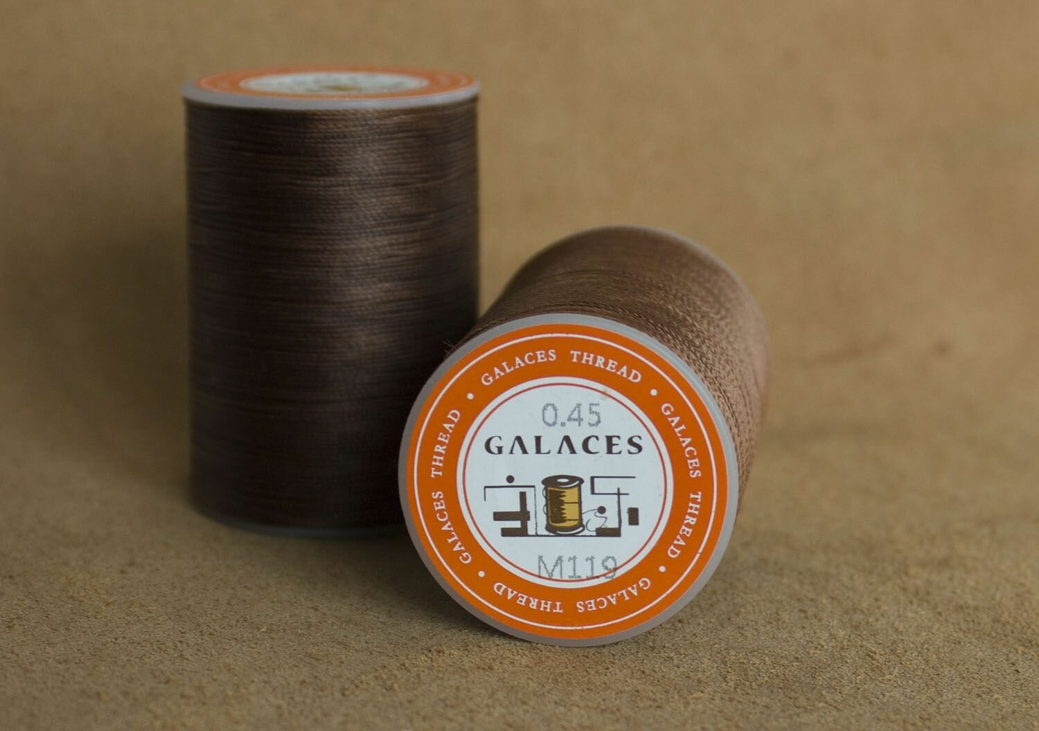 Нить кручёная круглая-вощёная "Galaces" 300м. 0,35мм