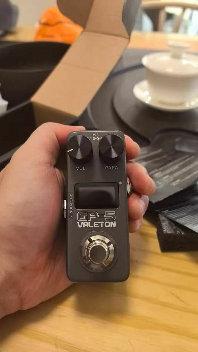 Valeton GP-5 Педаль мультиэффектов для электрогитары
