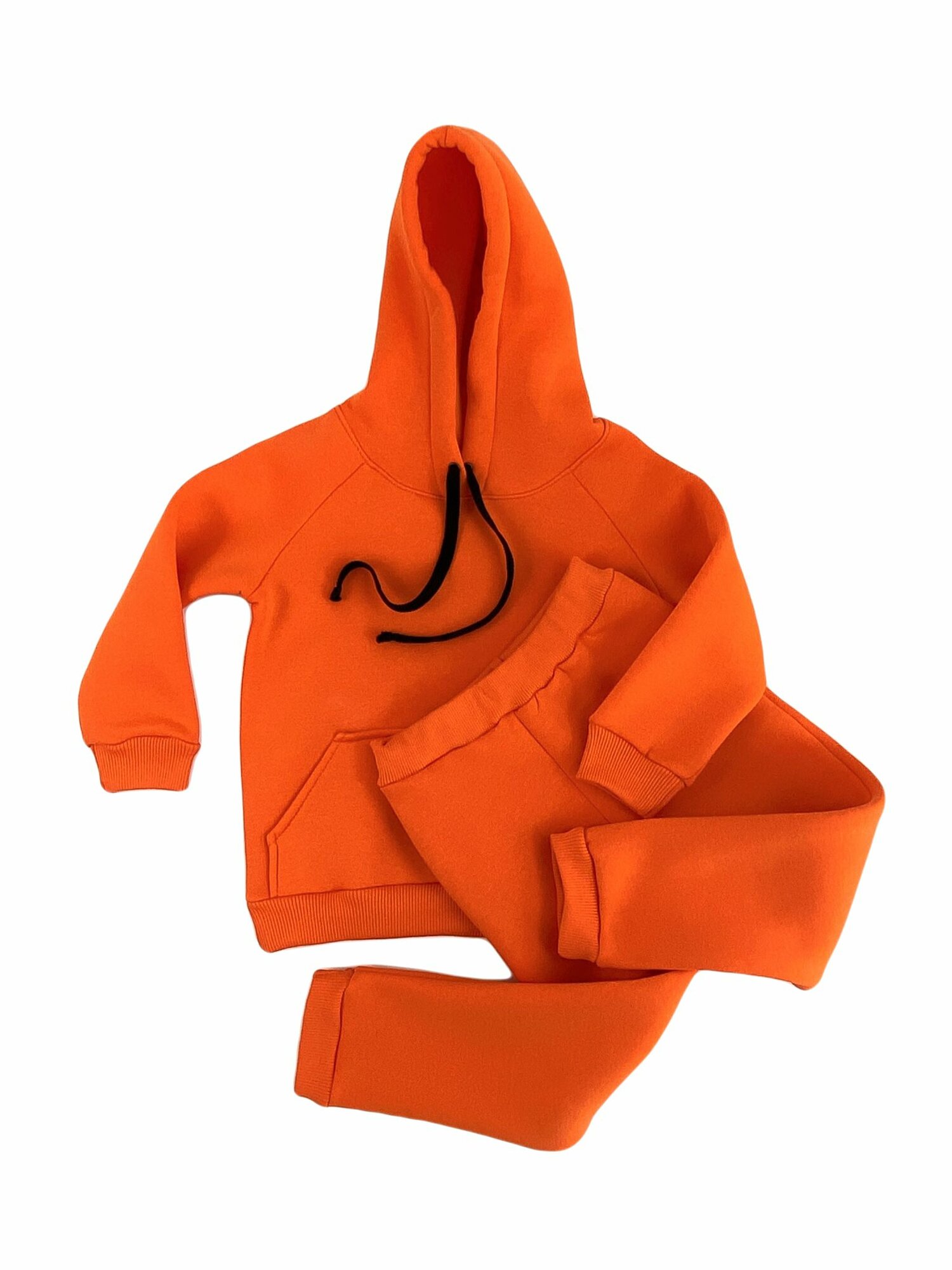 Костюм спортивный