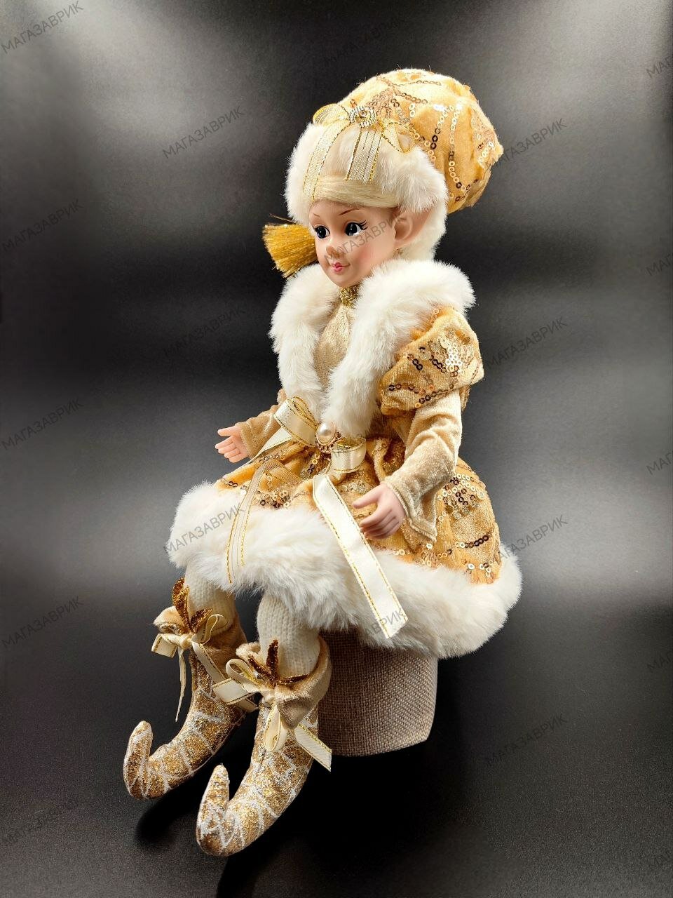 Новогодний Эльф. Рождественская кукла. Золотистый