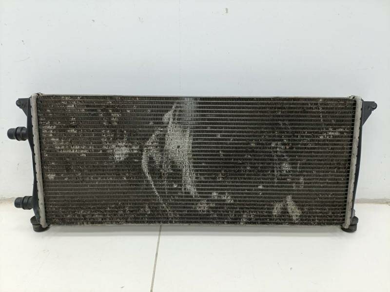 Радиатор охлаждения двигателя Mercedes-Benz ML-Class W166 2011