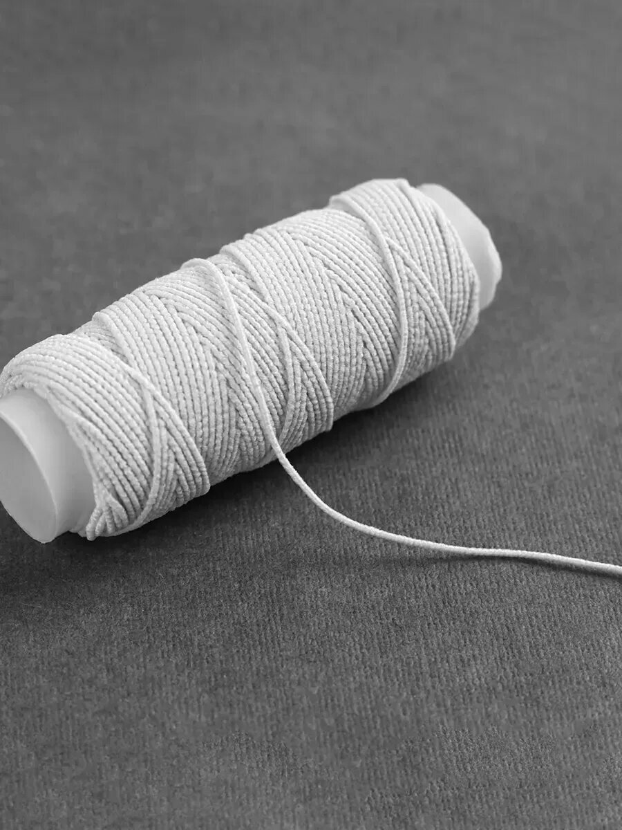 Резинки шпульные цвет белый