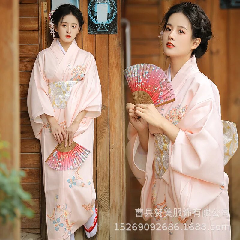 Женское традиционное кимоно из полиэстера Розовый, Kimono No. 27