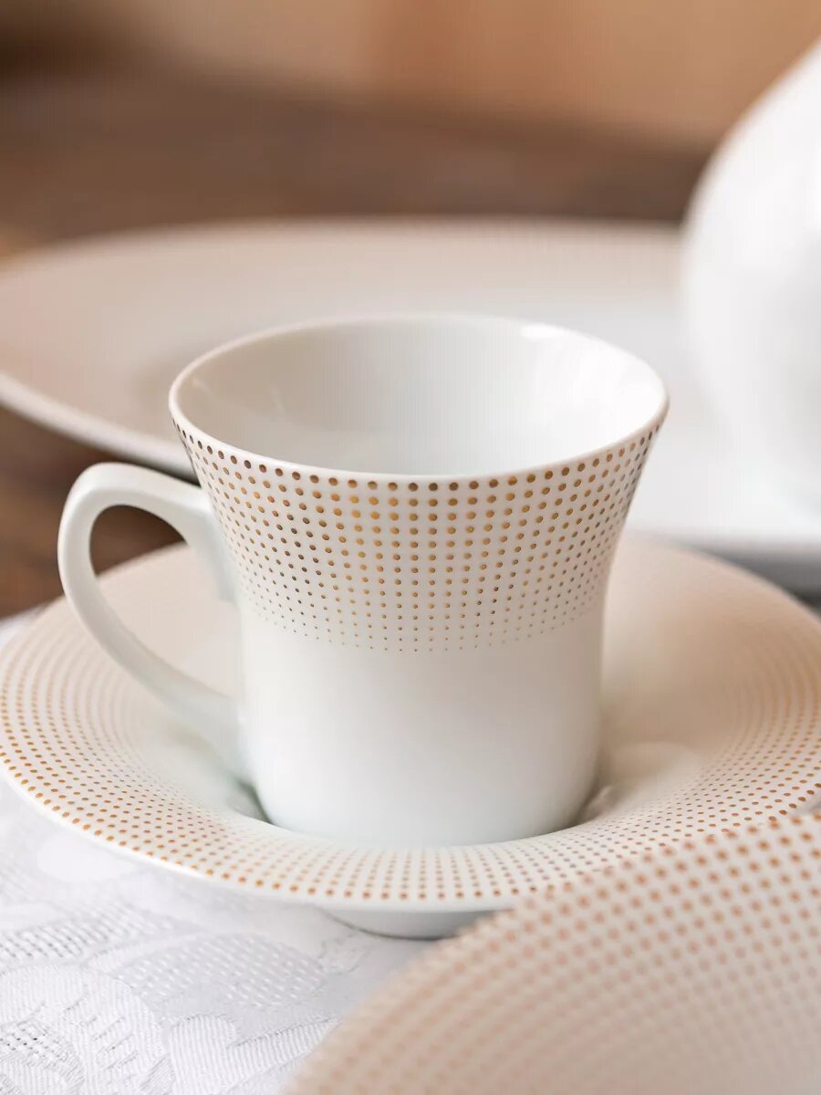 Чашка для чая 180 мл. фарфоровая