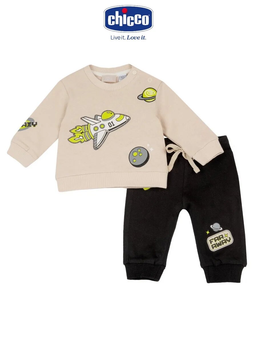 Комплект одежды