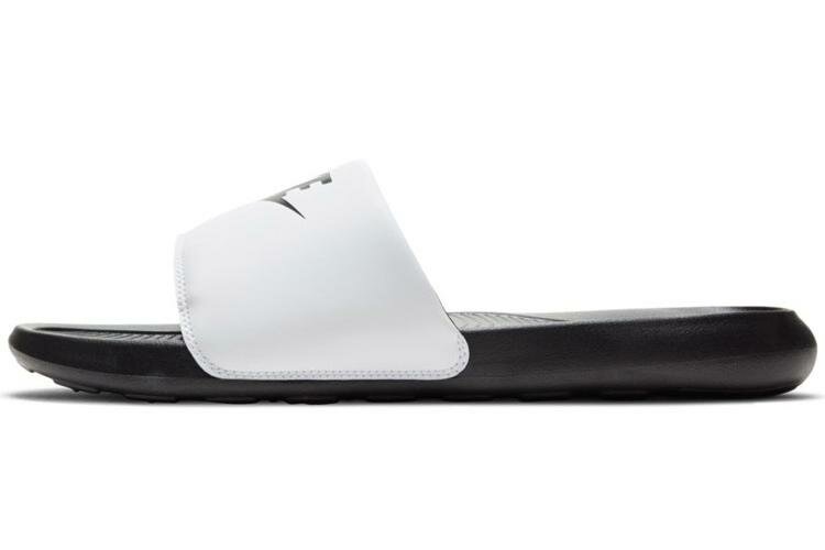 Шлёпанцы Nike Victori One