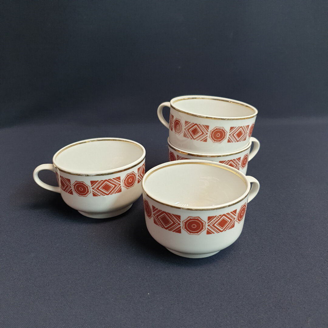 Набор из 4 чашек Тернополь, фарфор деколь позолота 220 мл, винтаж СССР