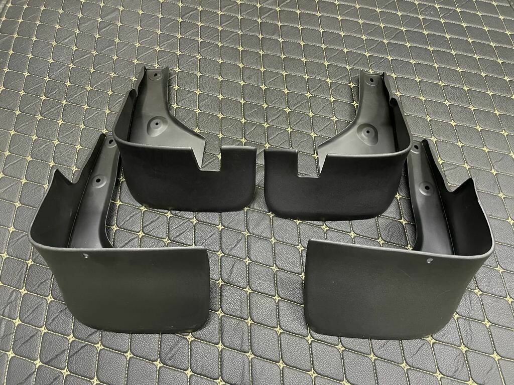 Брызговики для Lexus RX II (2003-2008) и Toyota Harrier 30 (2003-2012) / Не окрашенные / 4шт.1