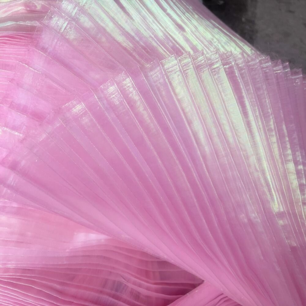 Плиссированная ткань органзы