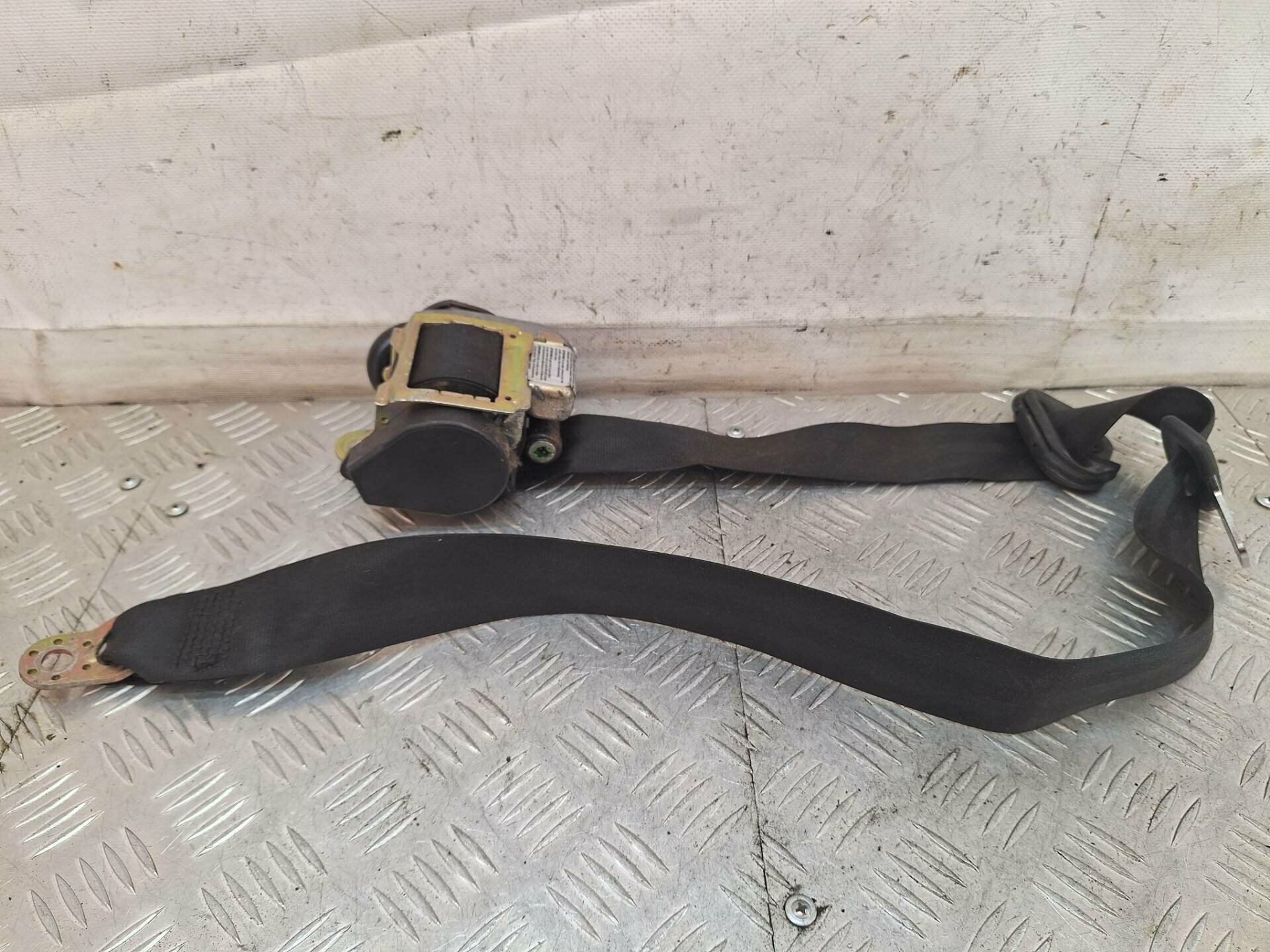 Ремень безопасности передний правый Audi A4 B5 рест. 1999 8D0857706D