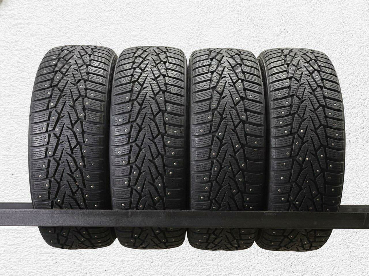 Комплект (4 шт) зимних БУ шин шипованные NOKIAN TYRES Nordman 7 205/55 R16 5.0% износ PT0009972 TSB051228