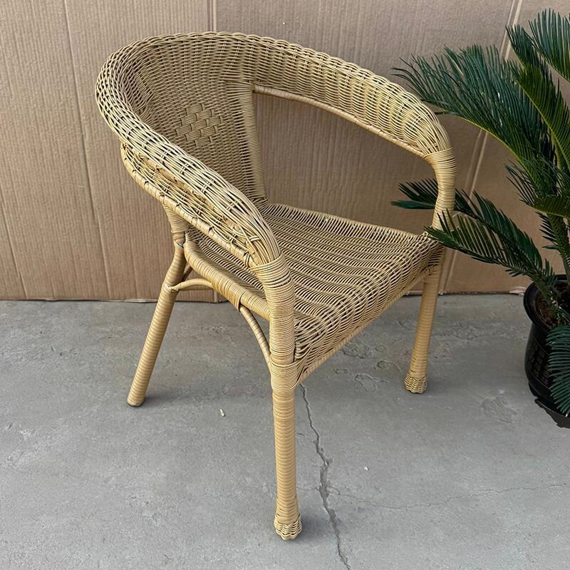 Садовый стул