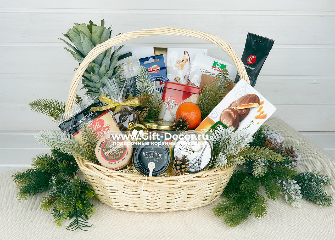 Корзина "На праздничный стол"