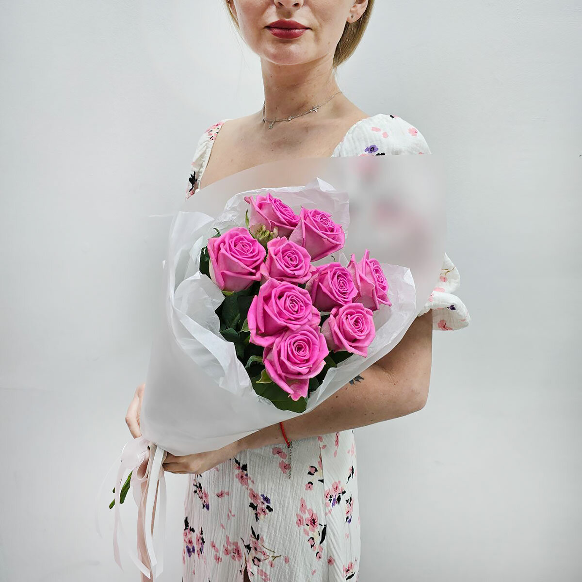 Букет Талисман Флора "Современный", розы Микс, высота 55см, 9шт