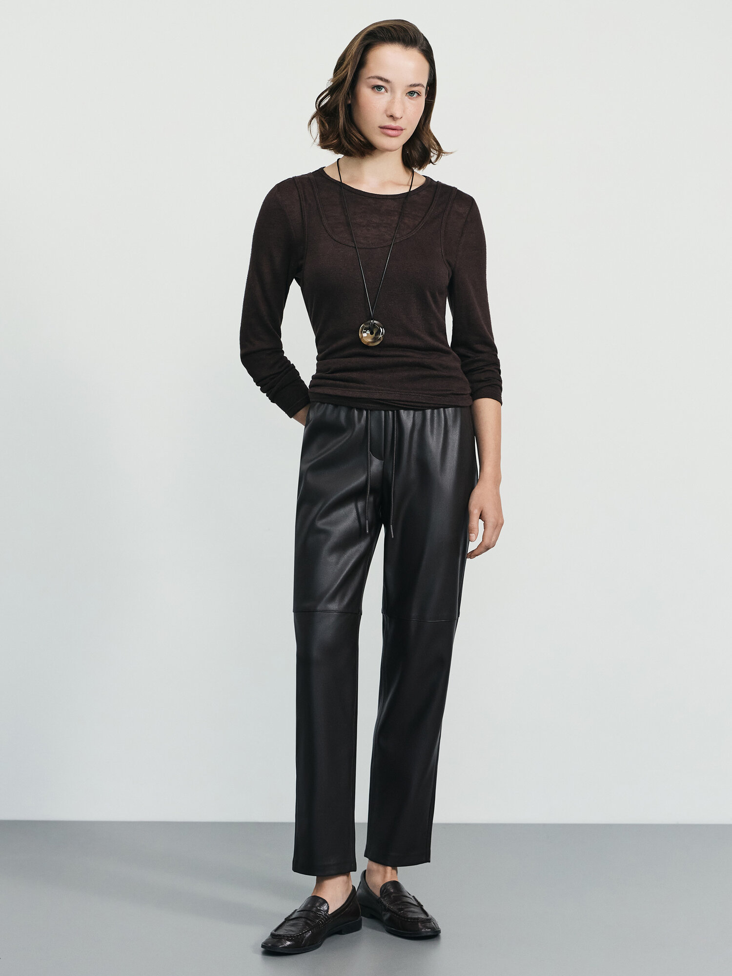 Брюки джоггеры