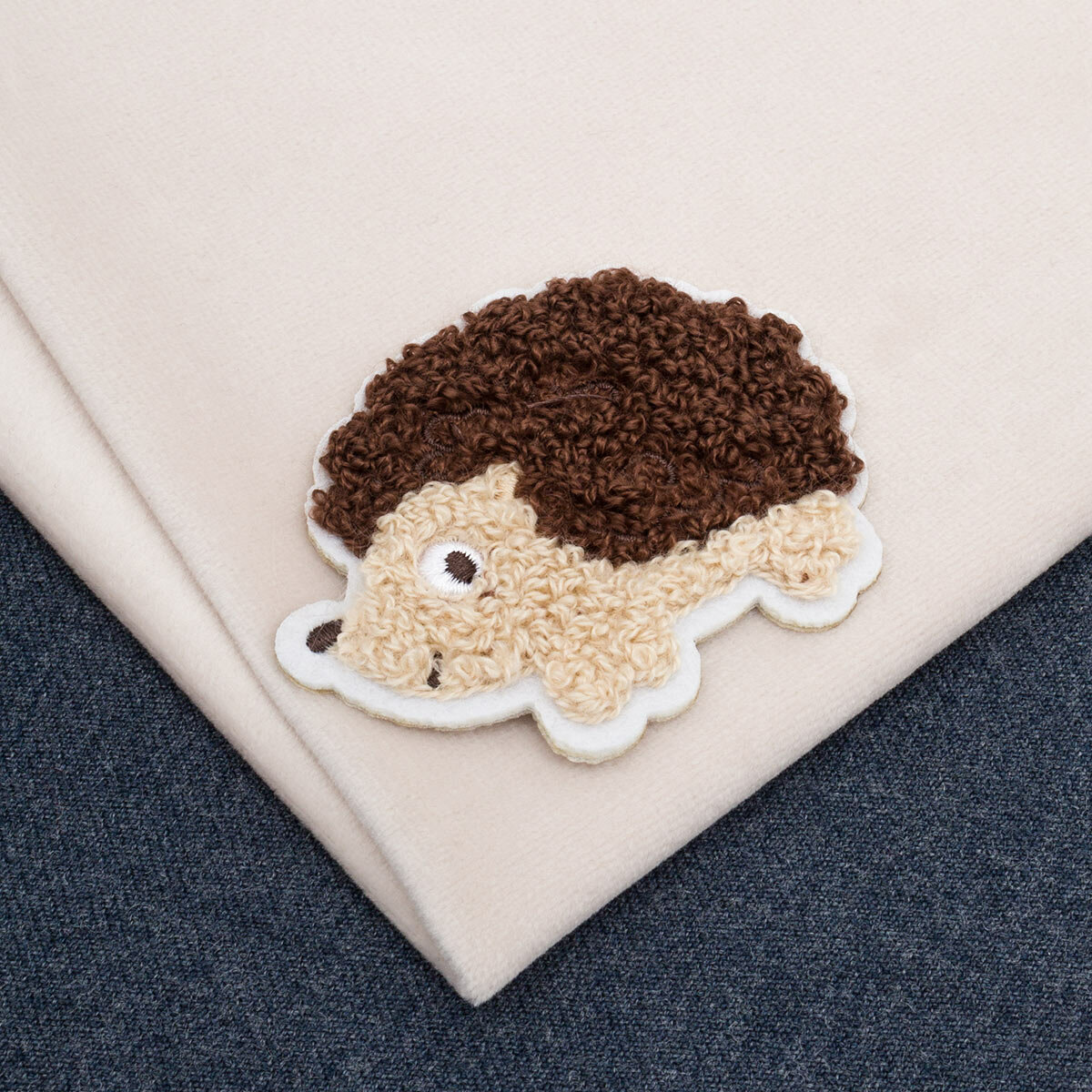 Заплатка для одежды термоклеевая, термоаппликация 'Ёжик', 1 штука