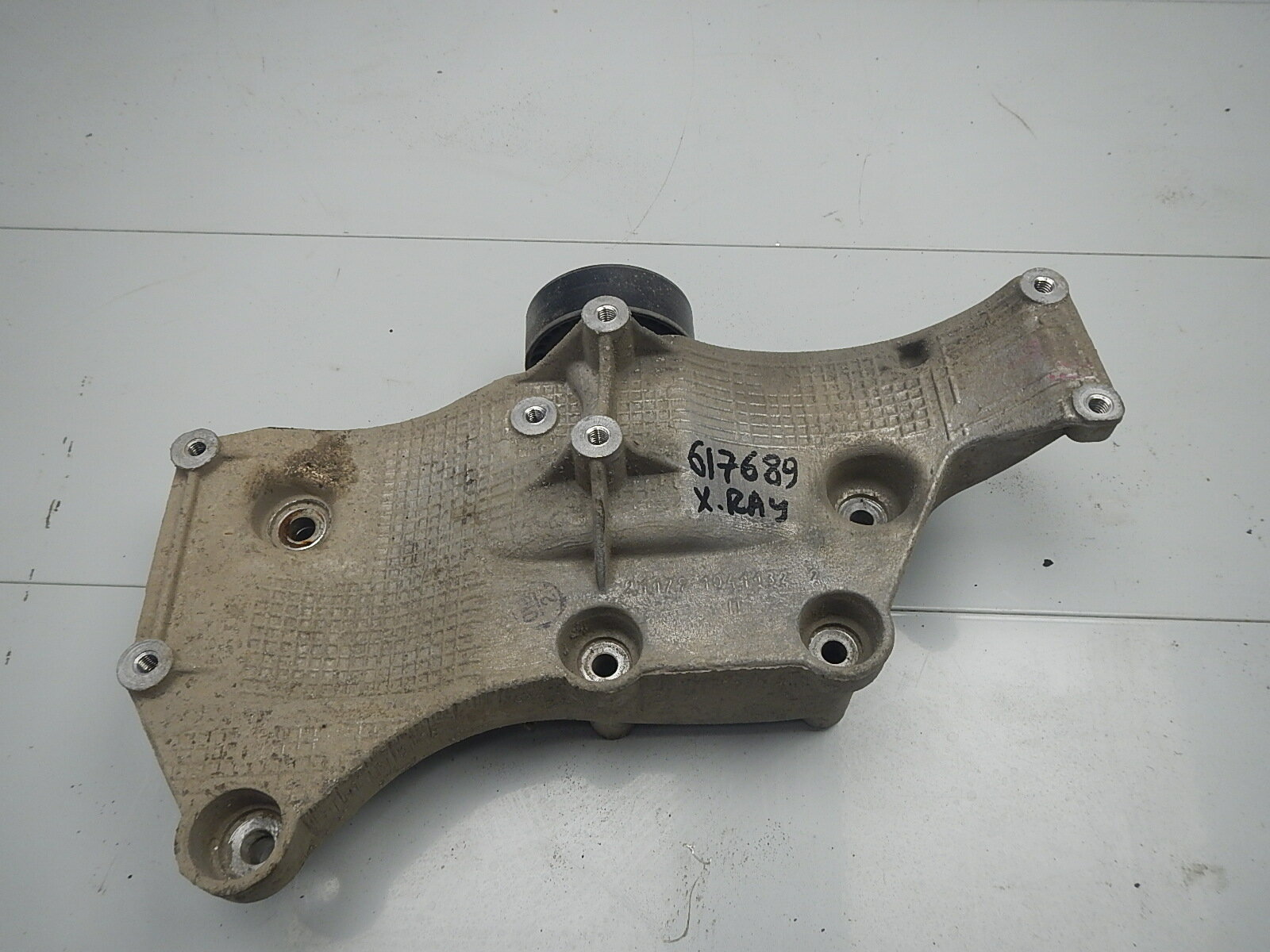 Б/У Кронштейн генератора, ВАЗ (VAZ)-LADA XRAY LADA XRAY (15-) 1,8 Без видимых повреждений. 617689 LADA арт. 211791041132
