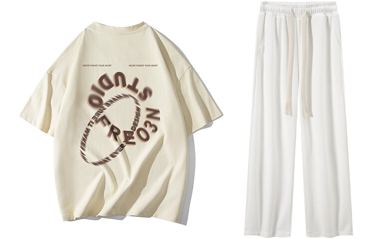 Комплект одежды