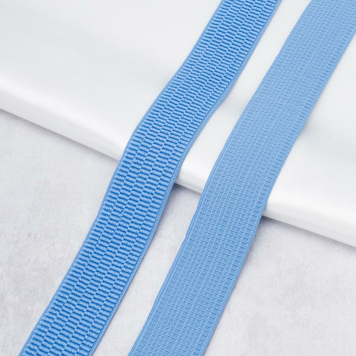 Резинка для шитья эластичная помочная, ширина 3,6 см, цвет голубой, длина 20 м