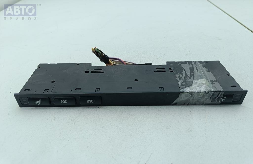 Кнопка обогрева сидений BMW 5 E39 (1995-2003)