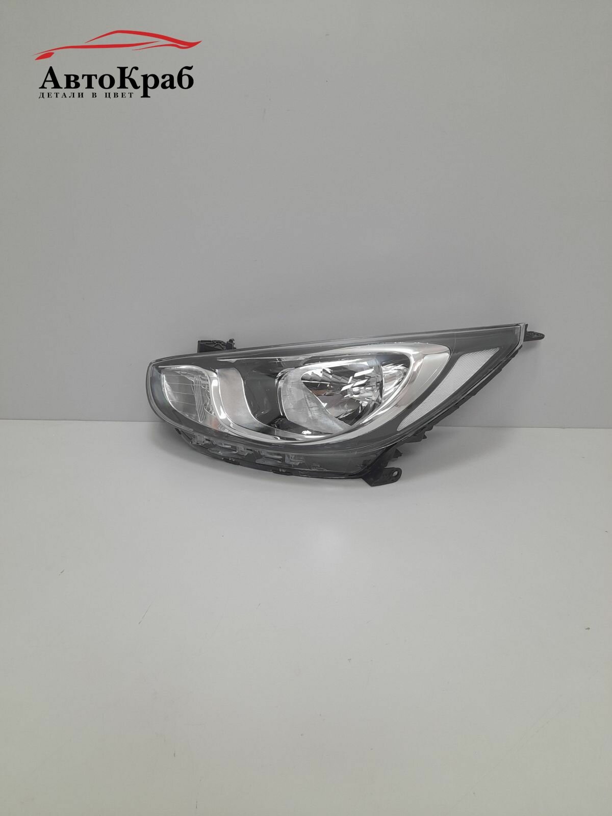 Фара передняя левая для Hyundai Solaris 1 2010 - 2014 г. электрокорректор