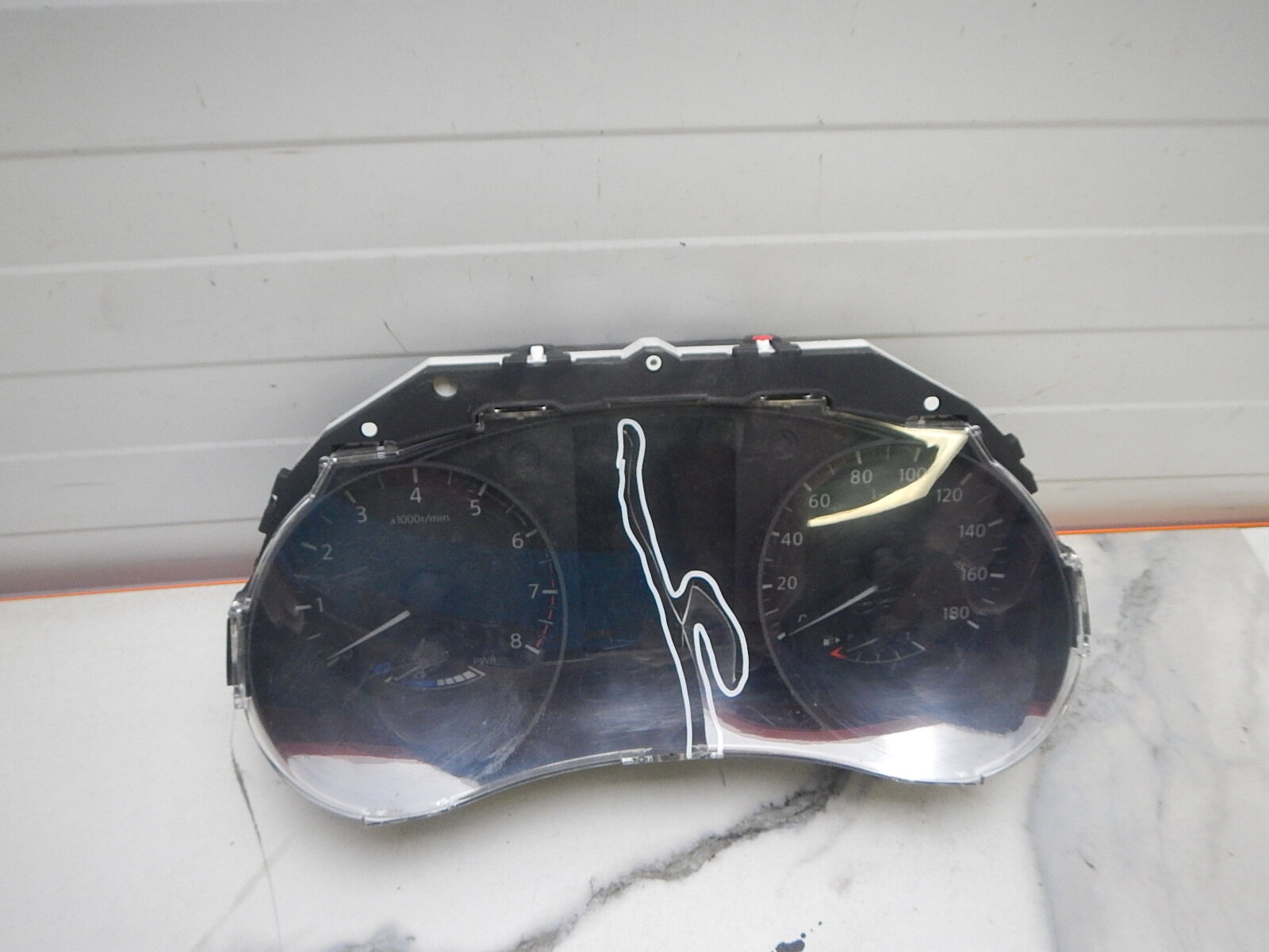 Б/У Панель приборов, Nissan (Ниссан)-X-TRAIL (T32) (14-) NISSAN X-TRAIL (T32) (14-) Трещина на стекле. 634841 NISSAN арт...