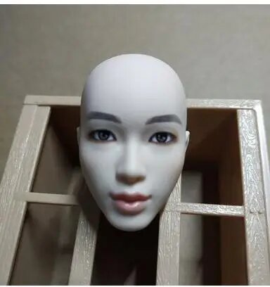 Оригинальная корейская кукла-идол голова пластик 14