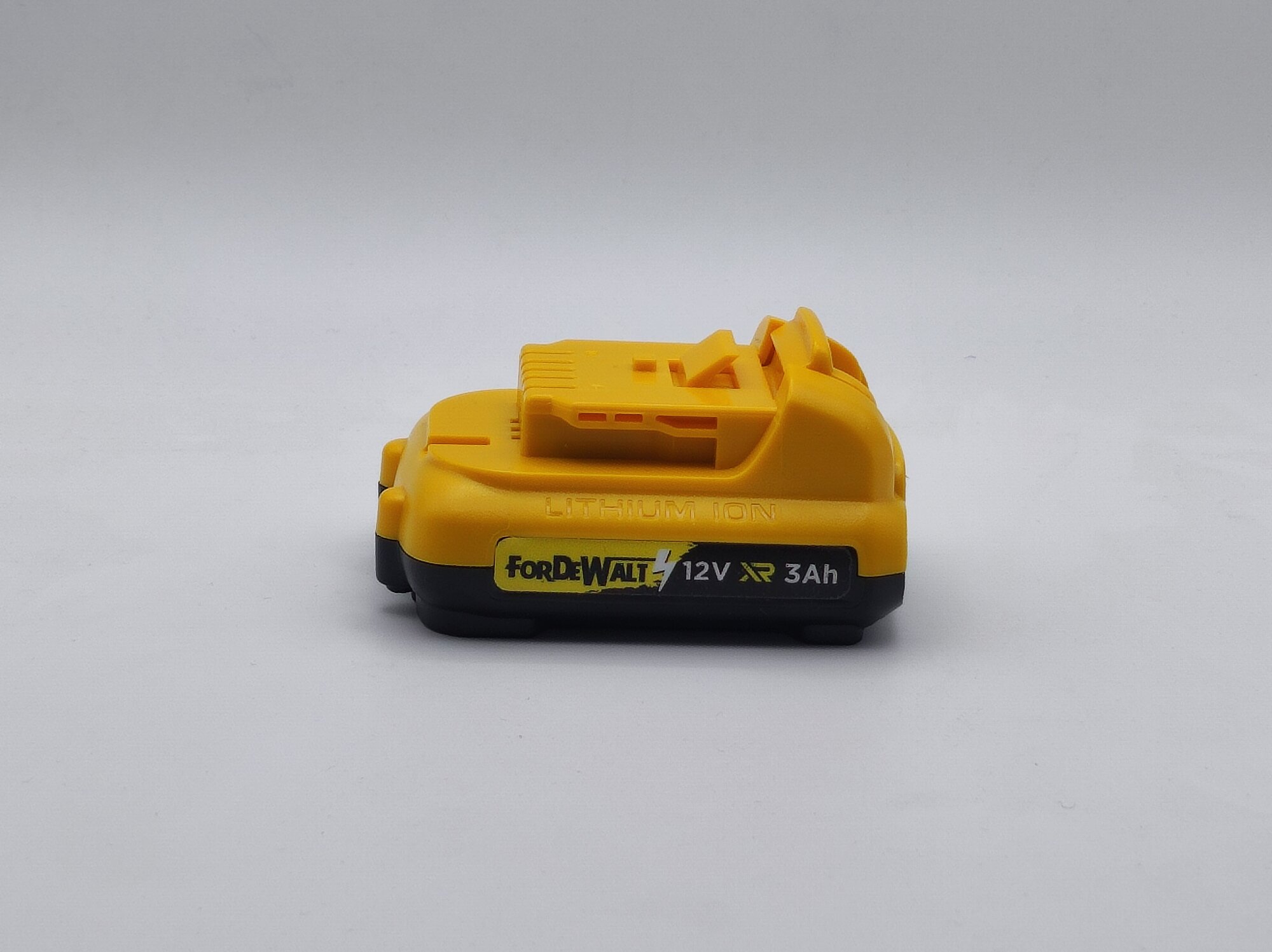 Аккумулятор для DeWalt 12V 3Ah XR Li-ion, Sigma-battery SBDWT12-3, аккумуляторная батарея DeWalt
