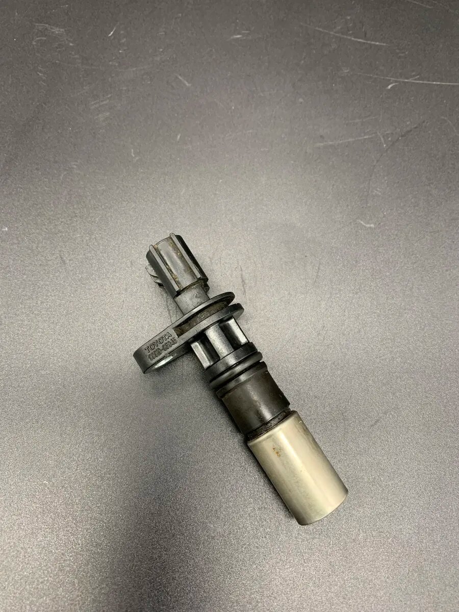 Датчик положения коленвала Б/У