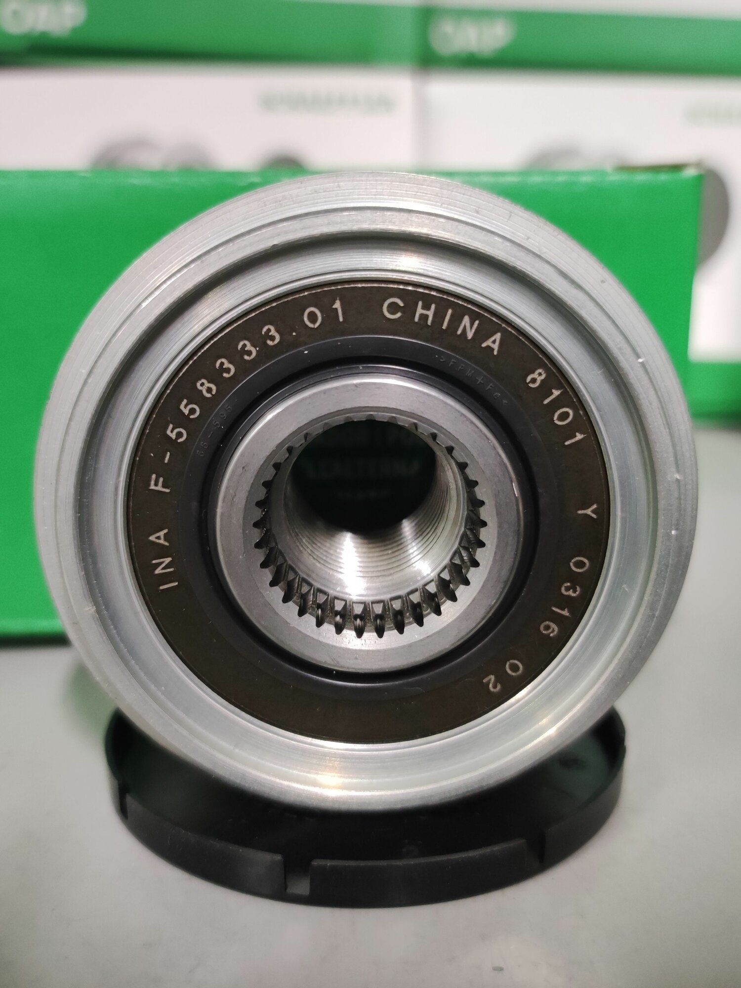 Обгонная муфта генератора INA 535016710 F-558333. XX