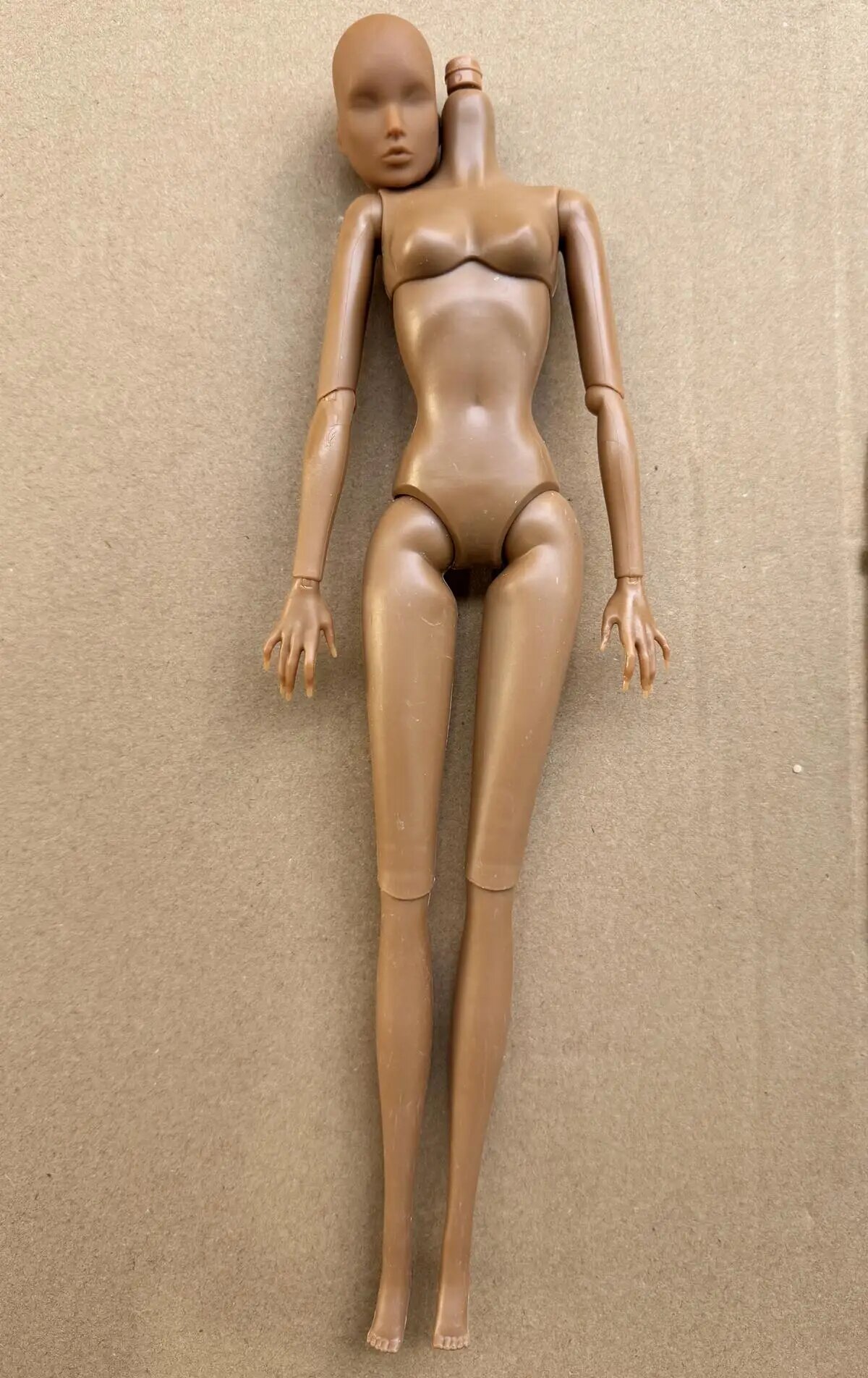 Модные Части Куклы В Масштабе 1/6 - Подвижные Суставы, Однотонная Голова Куклы, 30 См, Пустая Голова Для Практики Макияжа