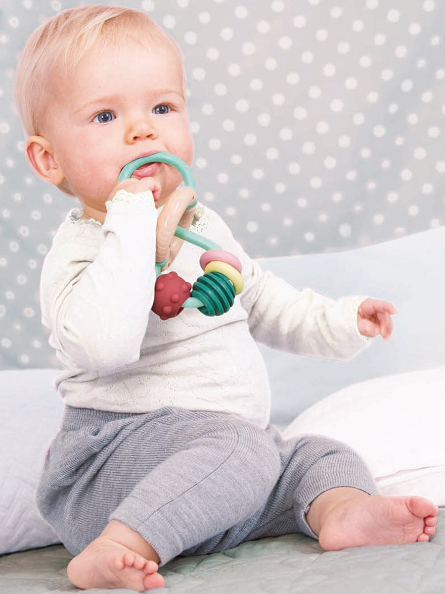 Серия Пастель Игрушка прорезыватель для новорожденных Hape "Лабиринт Бусинки" E8501_HP