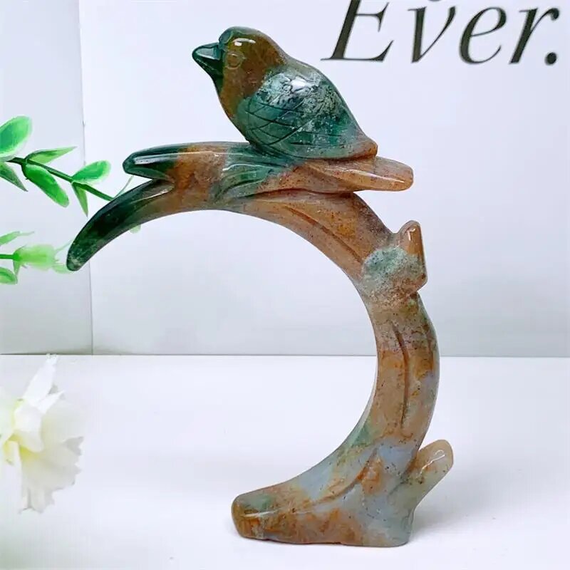 Кристалл яшма птица на ветке, ocean jasper